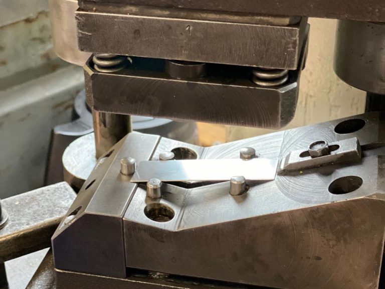 Technologien - awab Umformtechnik und Präzisionsmechanik GmbH